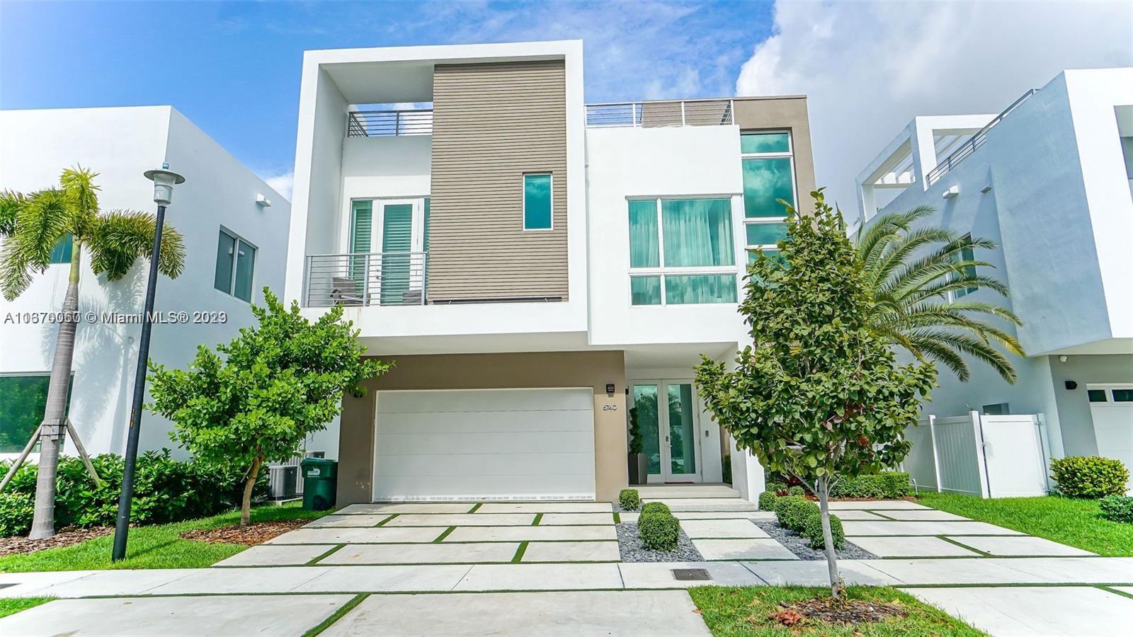 Doral FL Luxury Homes For Sale | William Pierce Luxury Real Estate